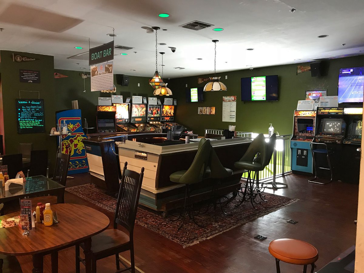 green-room-image-3 - Silverball Retro Arcade - Delray Beach